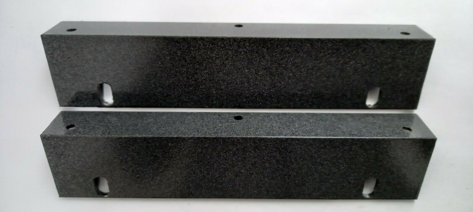 Rack ears to fit the Korg EX 800 rack. €69 Euro (Registered/Tracked ...